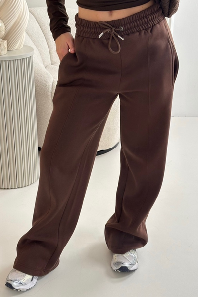 Annabelle chocolate long sleeve top & straight leg jogger set – Glamify ...