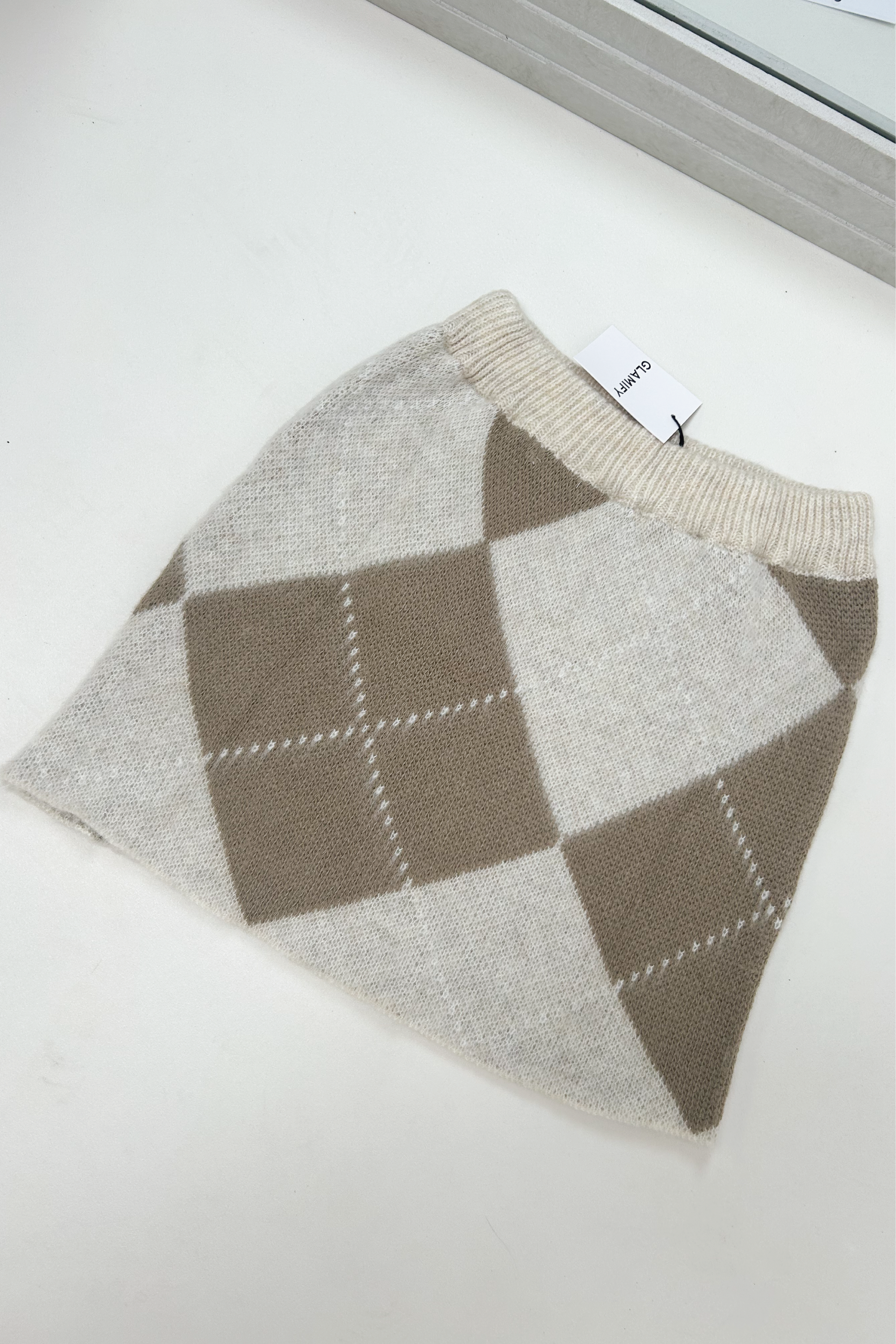 MITZI CREAM BEIGE CHECKED KNITTED SKIRT – Glamify Famous For Loungewear